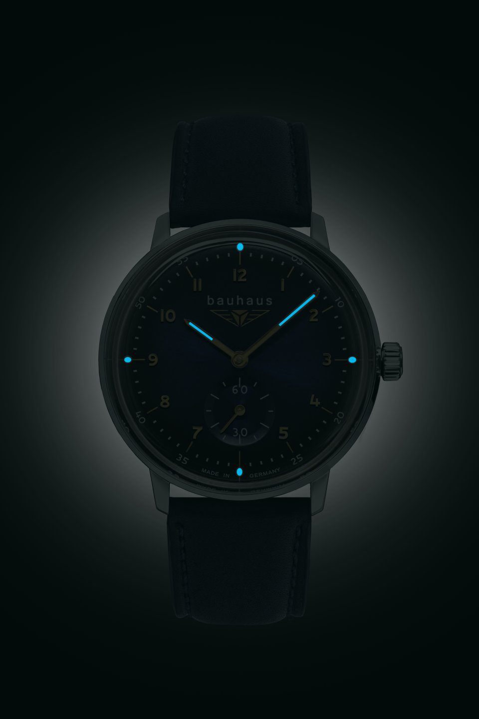 Bauhaus Watch 20373. Discover how the Bauhaus influenced design history