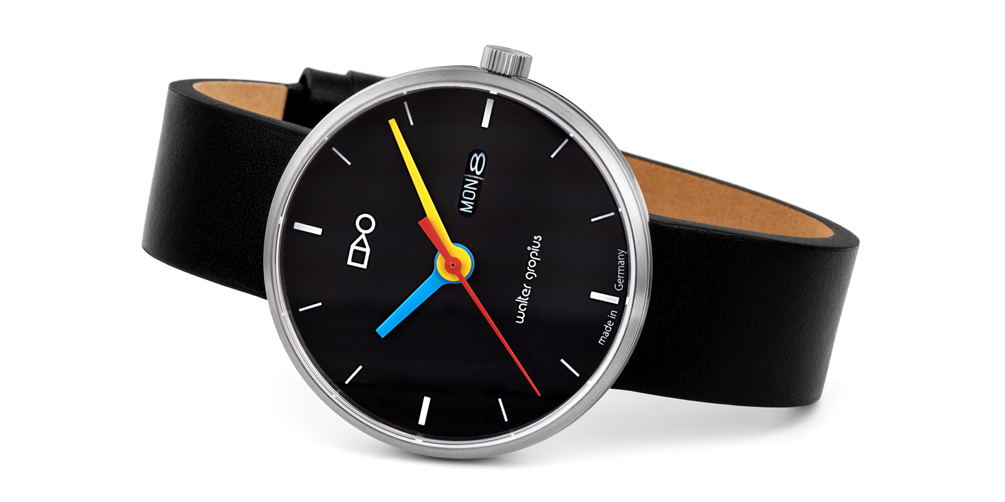 SIMPLEX. Discover how the Bauhaus influenced design history